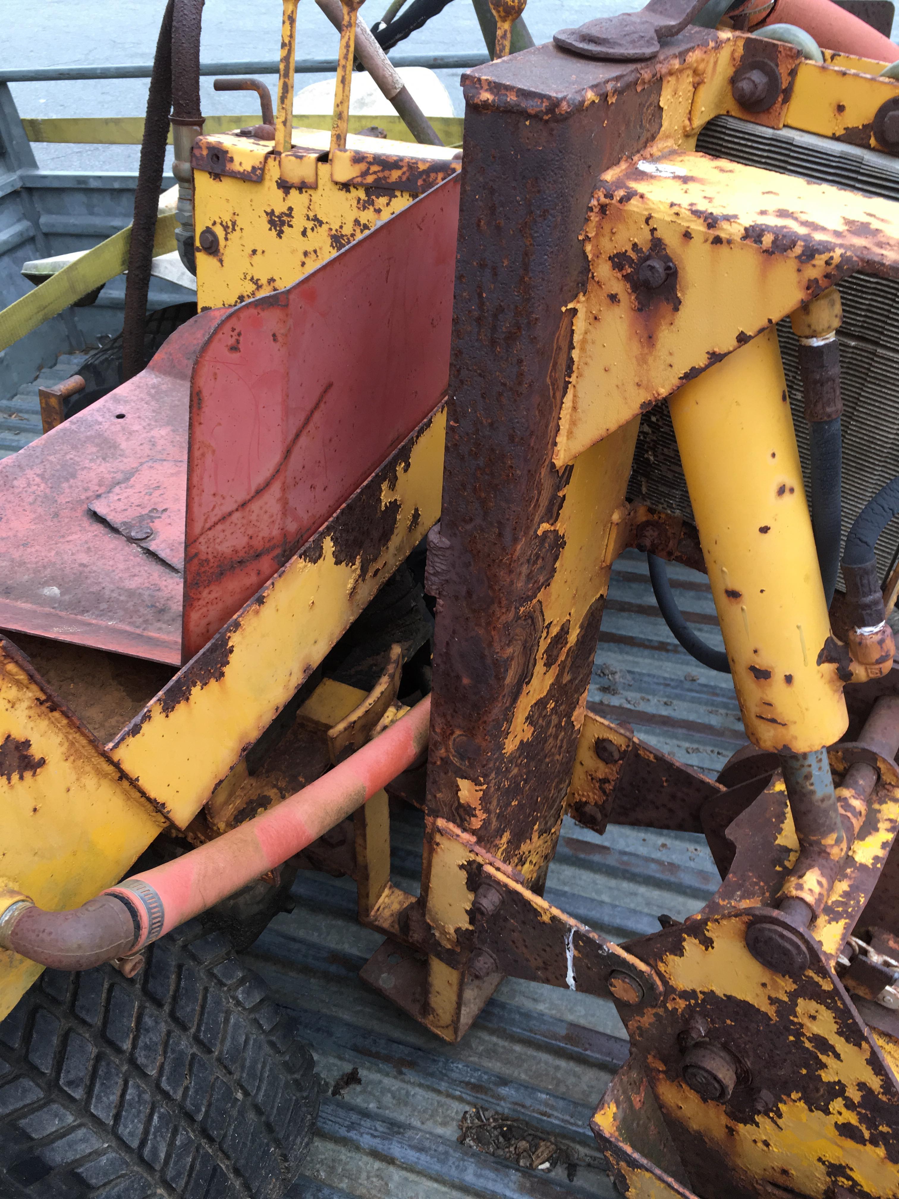 Hawk-Bilt Model 1200 owned by Jeff Rottkamp | CubCadetMan.com