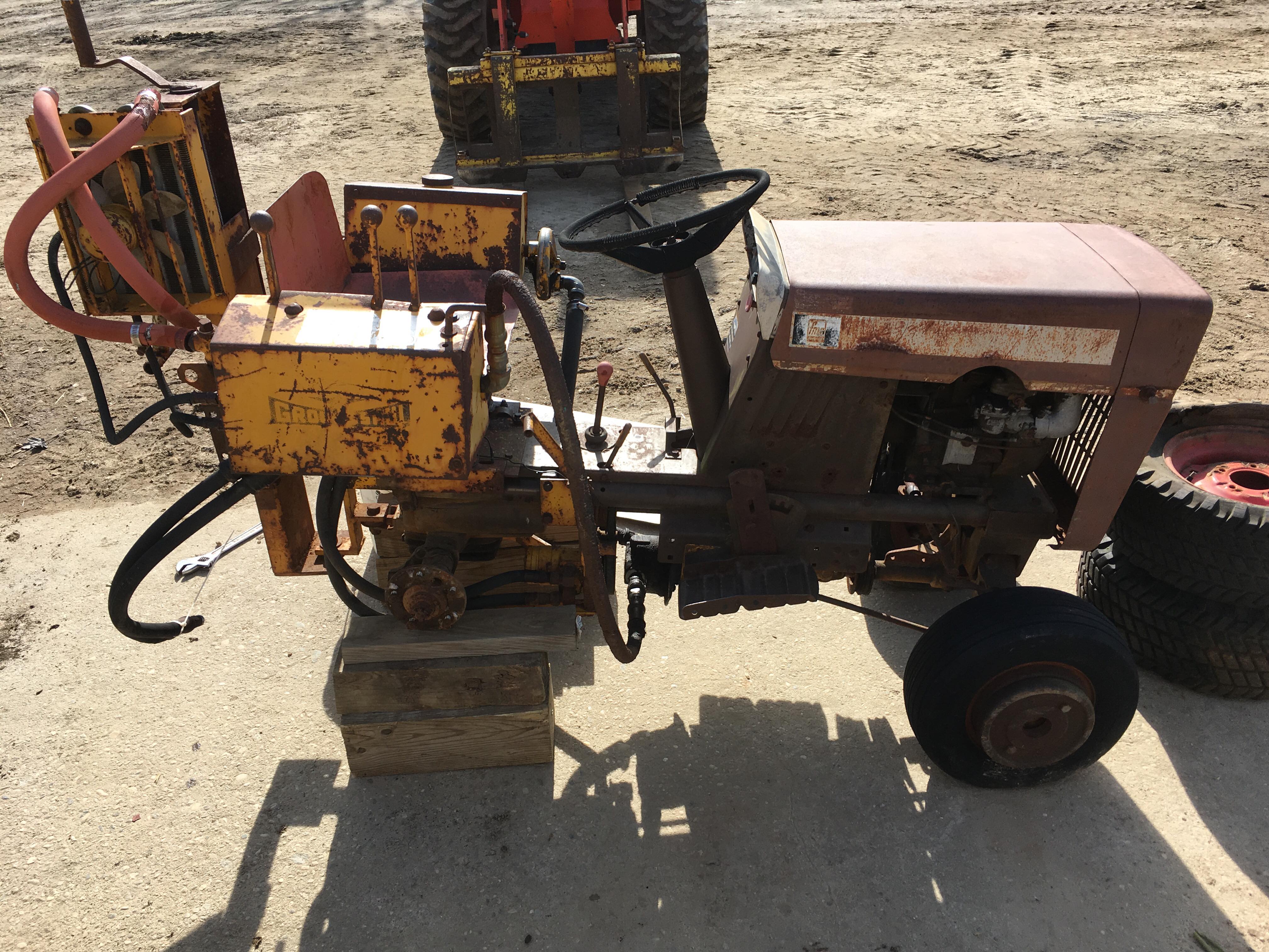 Hawk-Bilt Model 1200 owned by Jeff Rottkamp | CubCadetMan.com